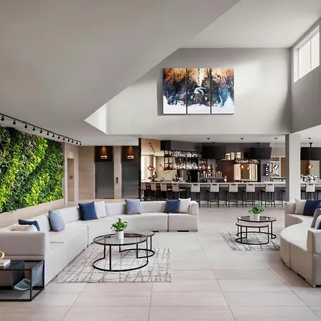 Delta Hotels Calgary Airport In-Terminal • Canada